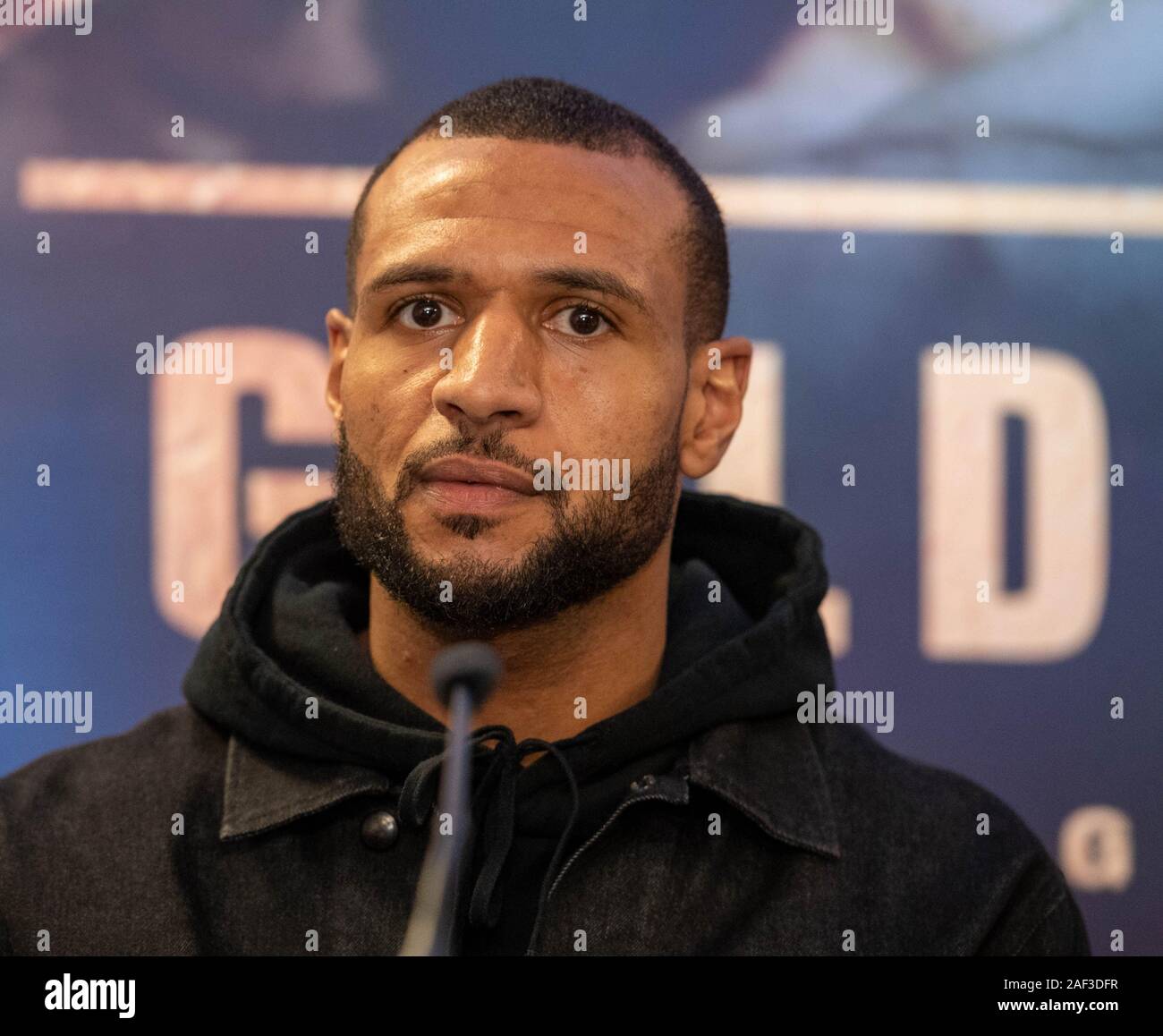 English boxing champion hi-res stock photography and images - Alamy
