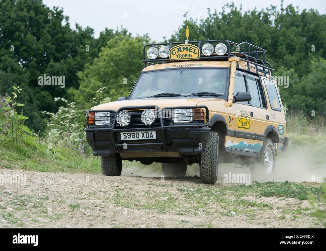 Camel Trophy 1997 Mk1 Land Rover Discovery off roader Stock Photo - Alamy