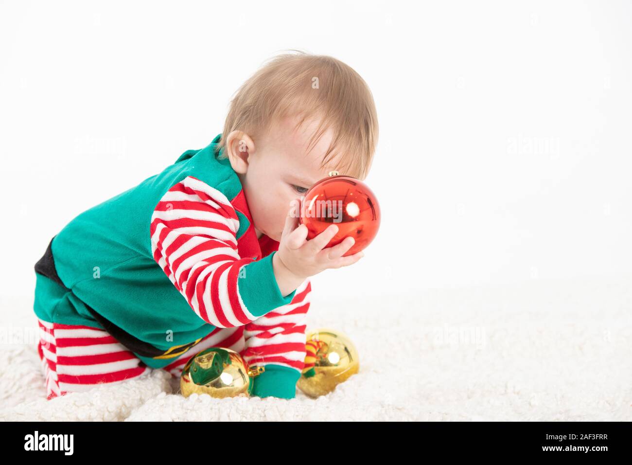 Grabbing balls hi-res stock photography and images - Alamy