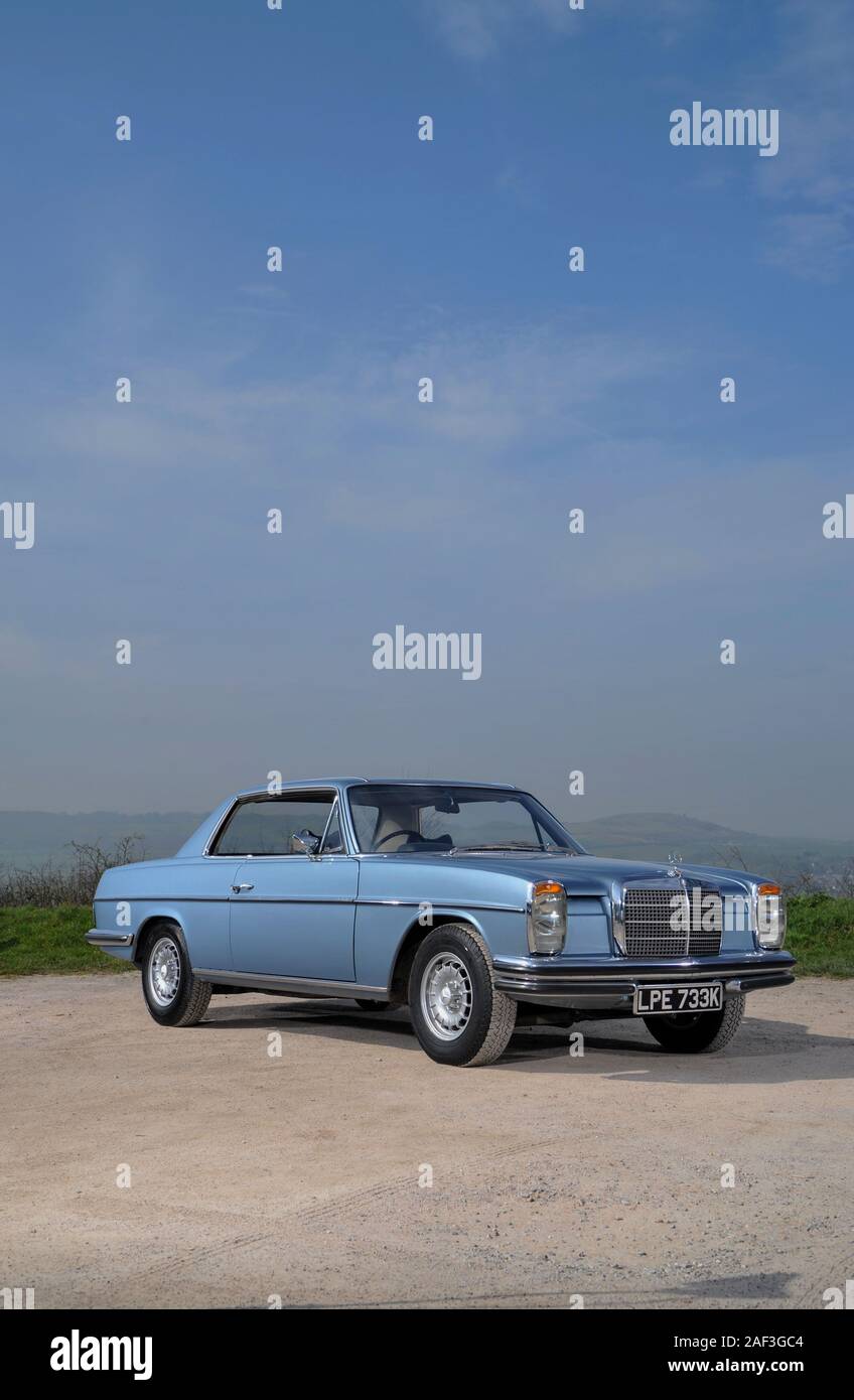 Mercedes pillarless coupe hi-res stock photography and images - Alamy