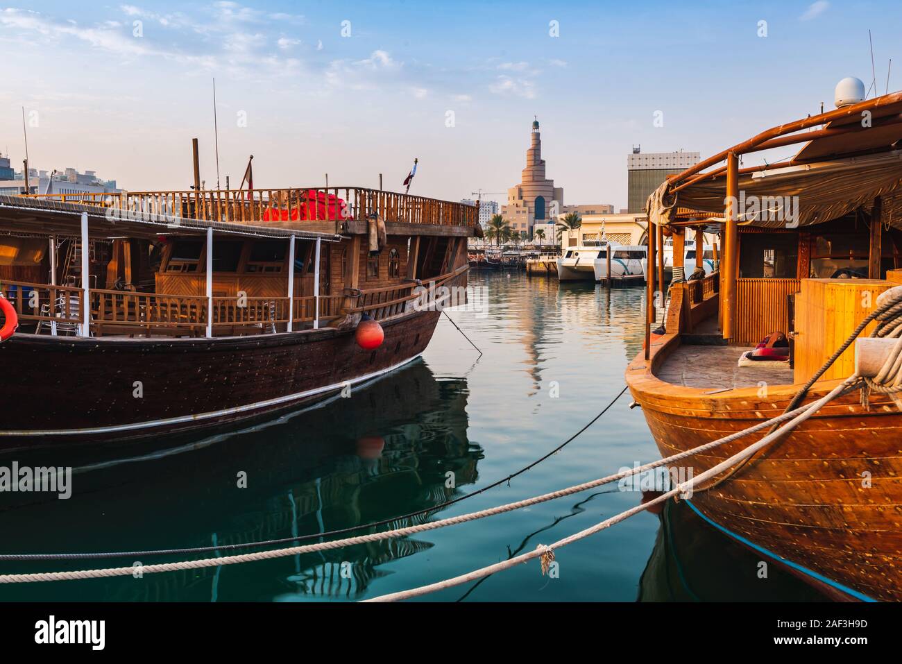 Dhow boat qatar hi-res stock photography and images - Alamy