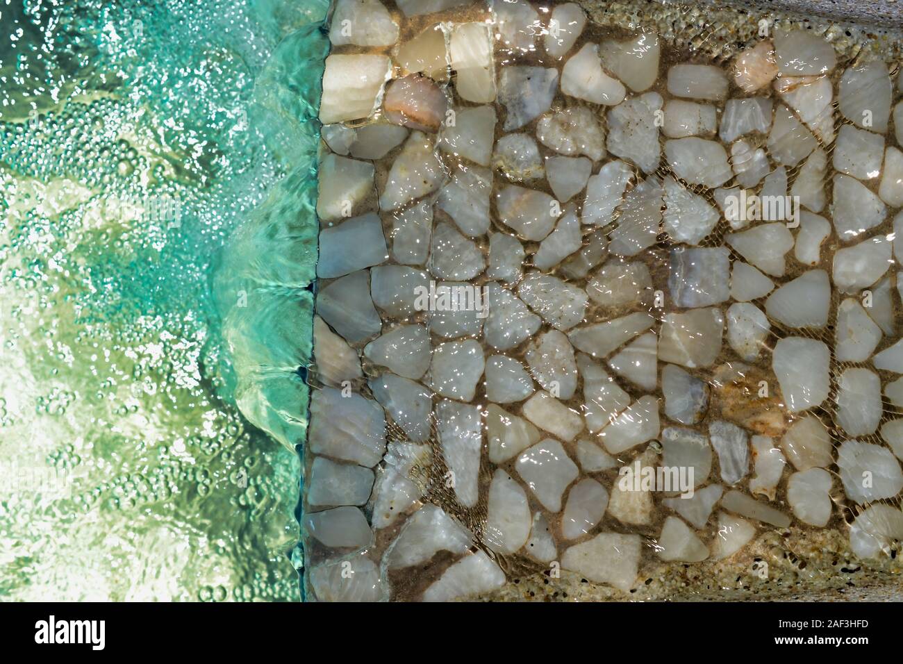 Spa waterfalling hi-res stock photography and images - Alamy