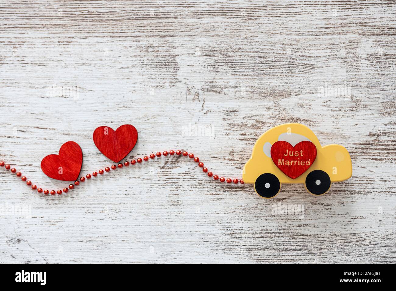 Just married car with hearts. Wedding concept Stock Photo - Alamy
