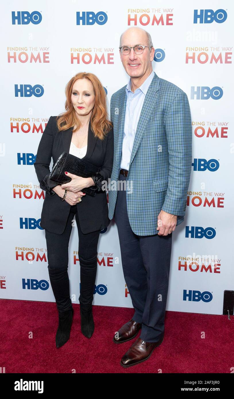 John stankey hi-res stock photography and images - Alamy