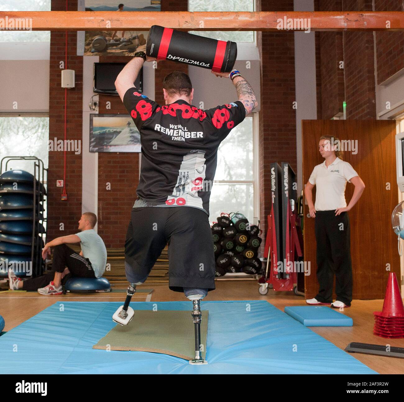 'Sapper' Clive Smith who lost his legs in an explosion in Afghanistan ...