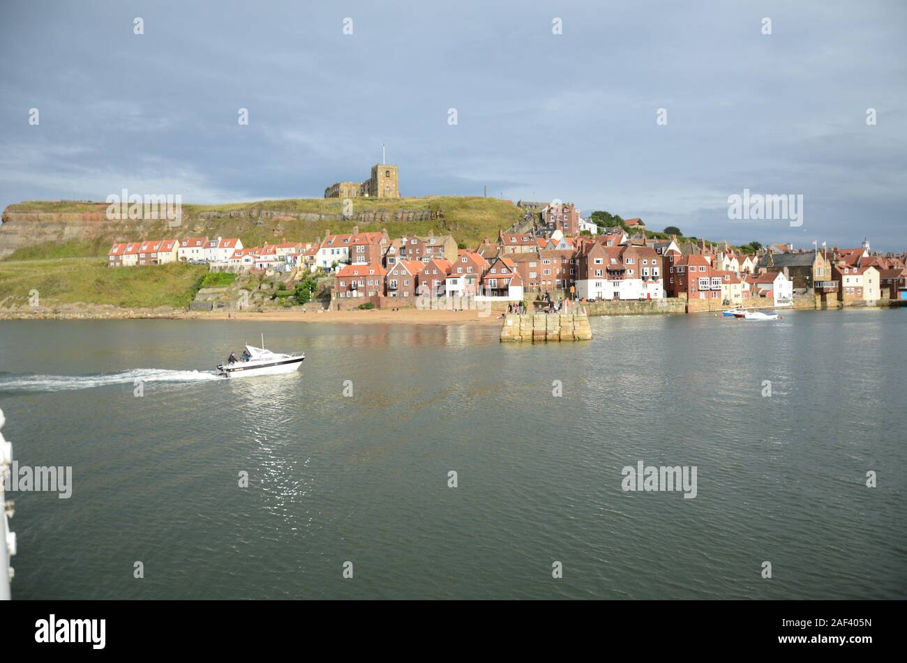 Whitby bandstand hi-res stock photography and images - Alamy