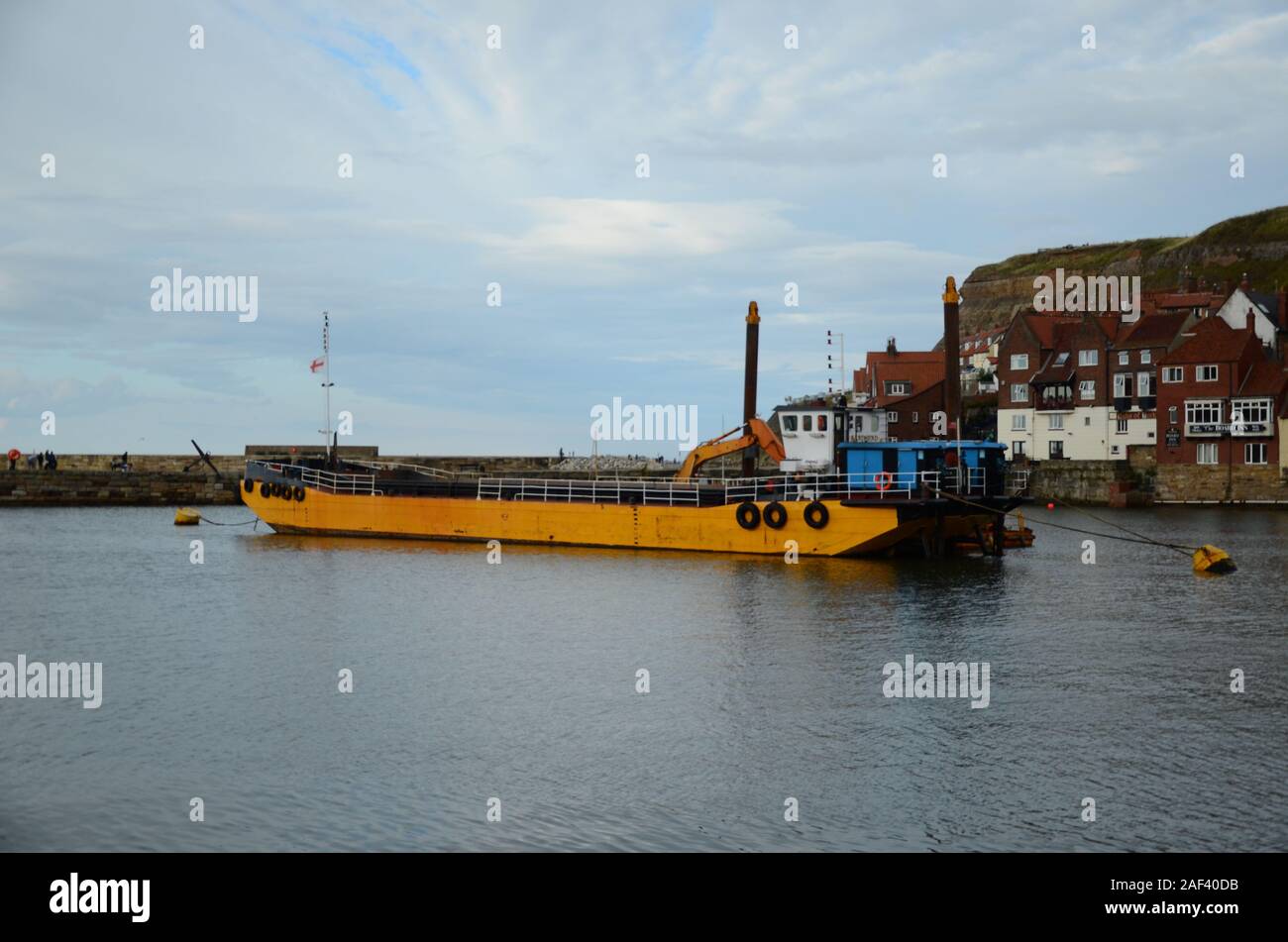 Whitby bandstand hi-res stock photography and images - Alamy