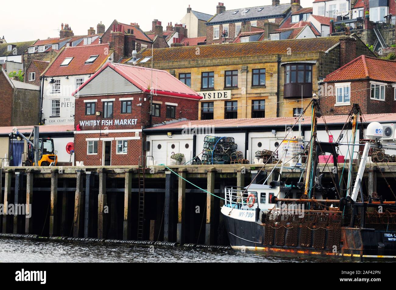 Market whitby hi-res stock photography and images - Alamy