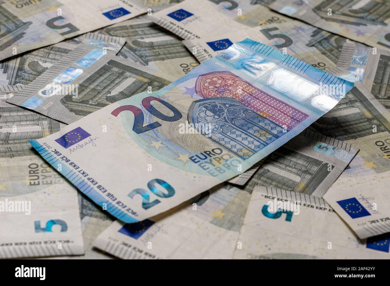 Euro banknote textures hi-res stock photography and images - Alamy
