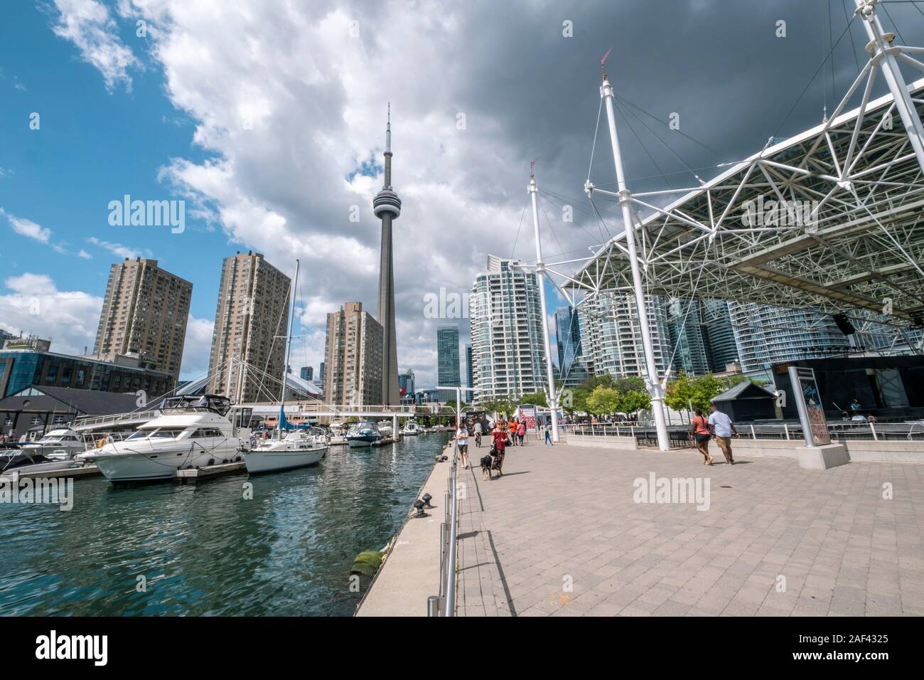 View of toronto city from cn tower at night hi-res stock photography and images - Alamy