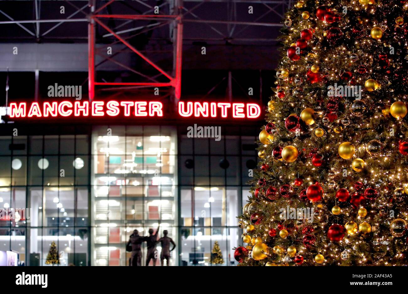 Old trafford outside general view hi-res stock photography and images ...