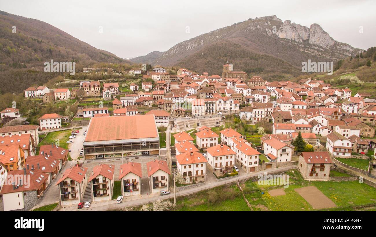 Isaba village in Navarre province, Spain Stock Photo - Alamy