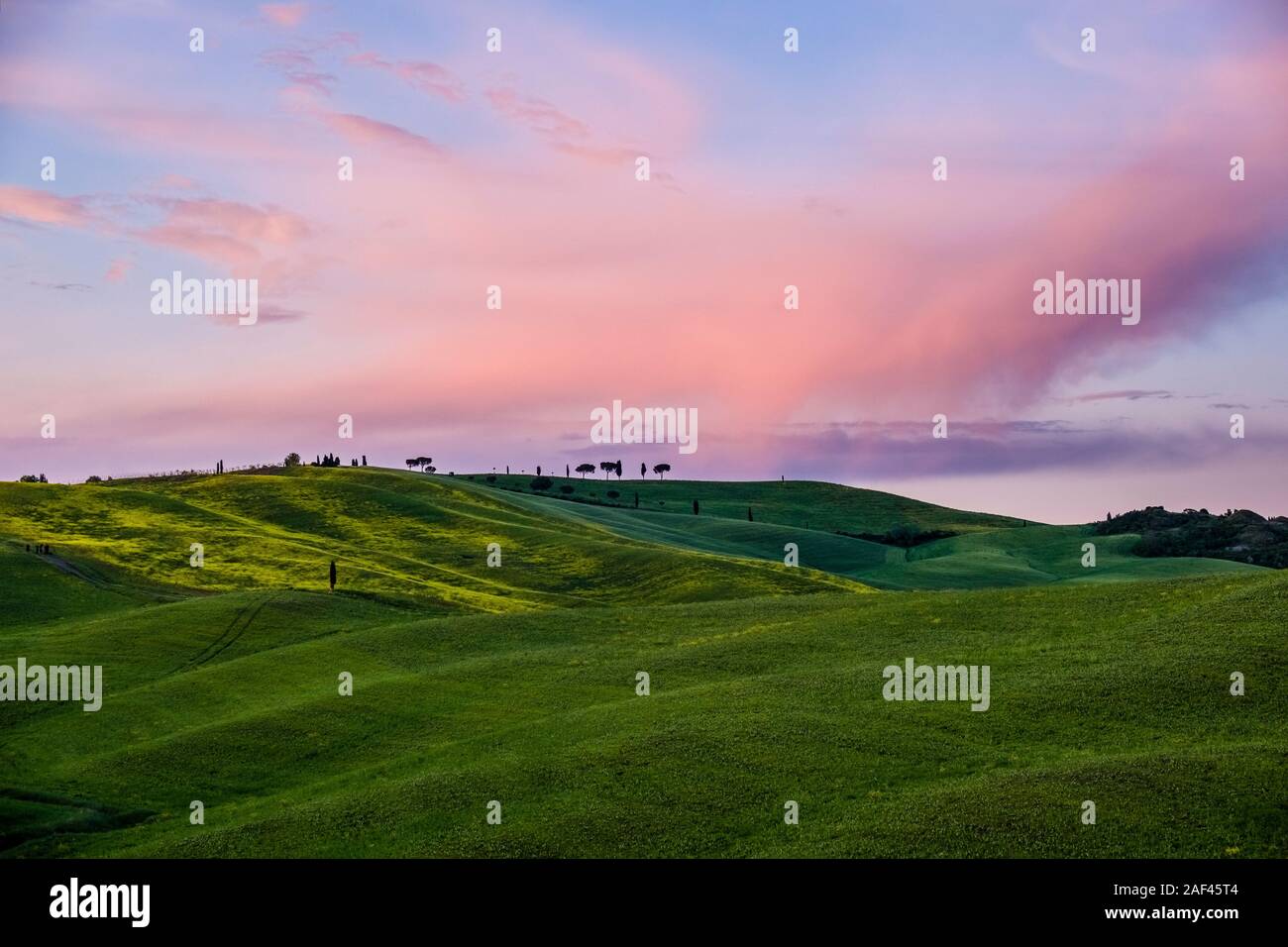 Hilly landscape at sunset hi-res stock photography and images - Alamy