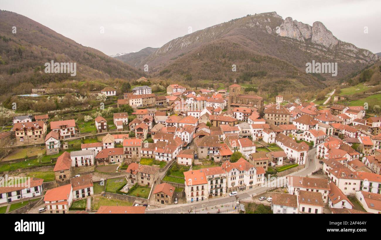 Isaba village in Navarre province, Spain Stock Photo - Alamy
