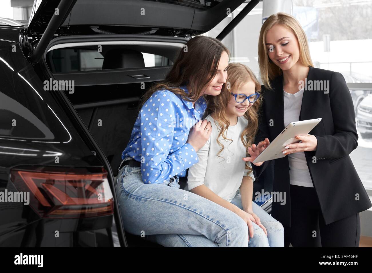 Fast car attractive woman hi-res stock photography and images - Alamy