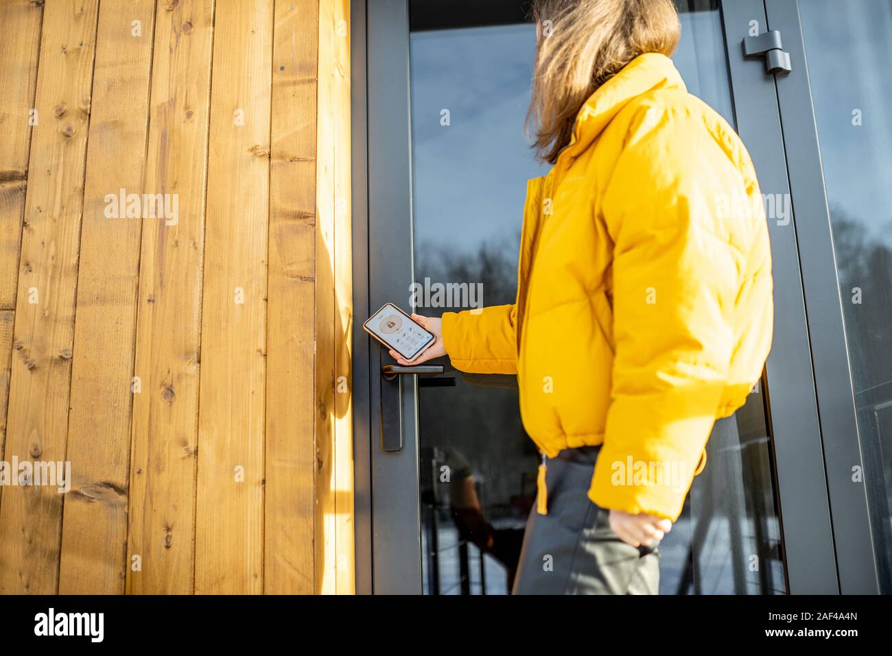 Smart locks hi-res stock photography and images - Alamy