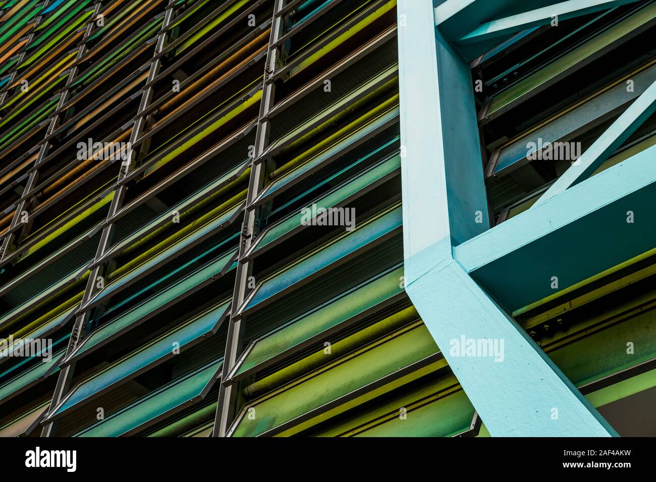 Turquoise glass panels hi-res stock photography and images - Alamy