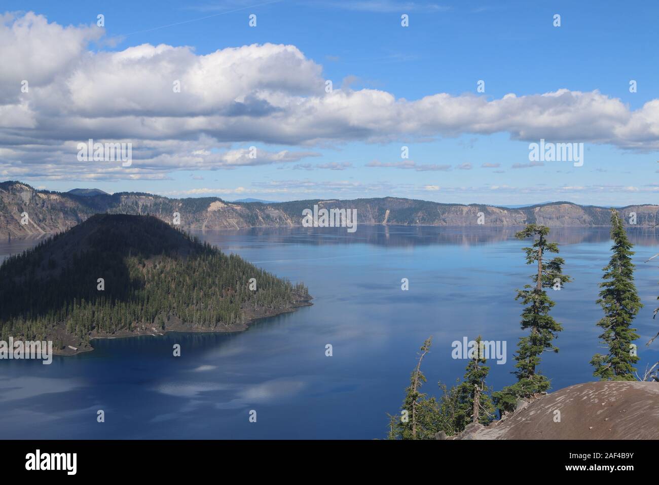 Volcano made lake hi-res stock photography and images - Alamy