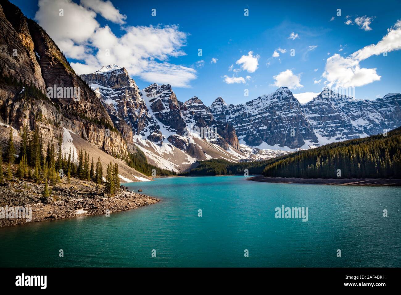 Moraine Lake Alberta Canada Stock Photo - Alamy