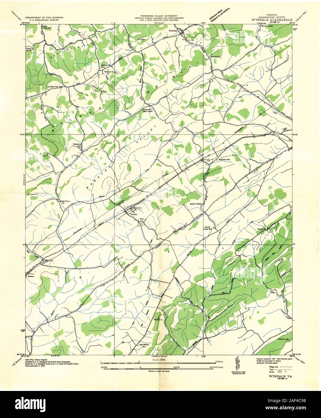 Wyndale hi-res stock photography and images - Alamy