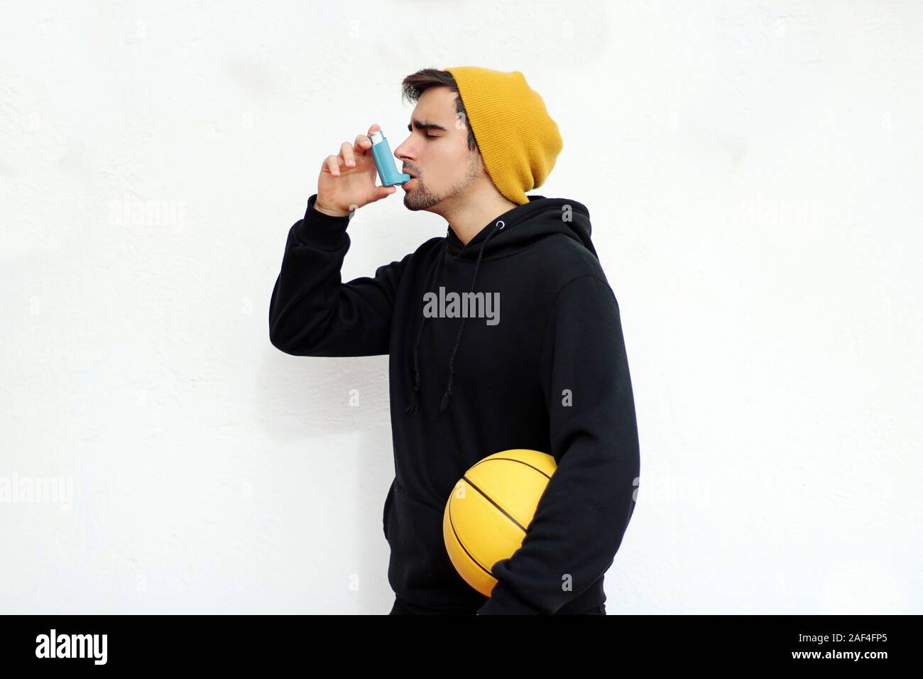 Asthma Inhaler Sport High Resolution Stock Photography and Images - Alamy