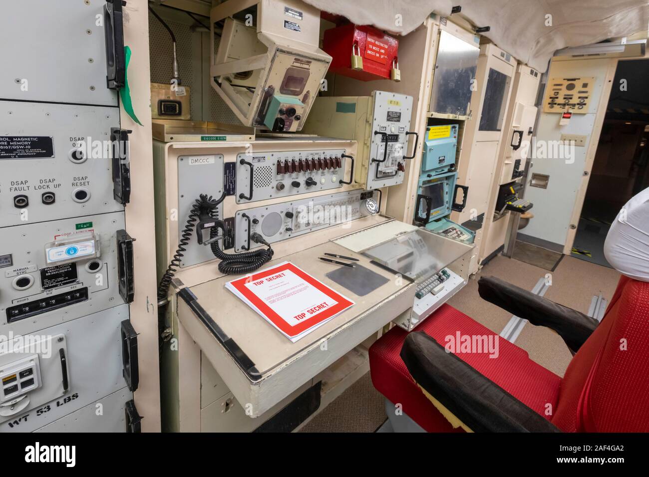 Nuclear control room hi-res stock photography and images - Alamy