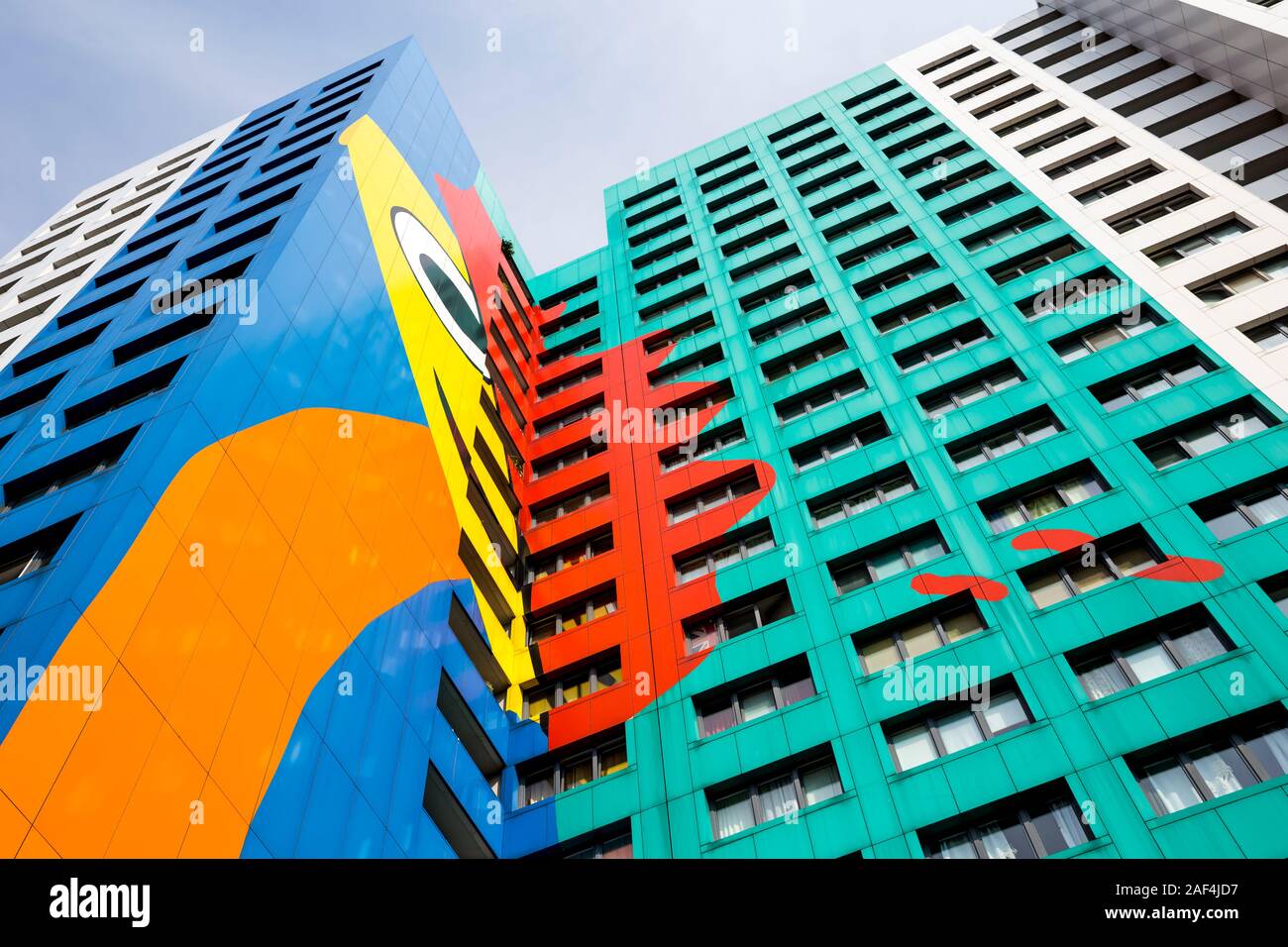 Colourful cladding of apartment block hi-res stock photography and ...