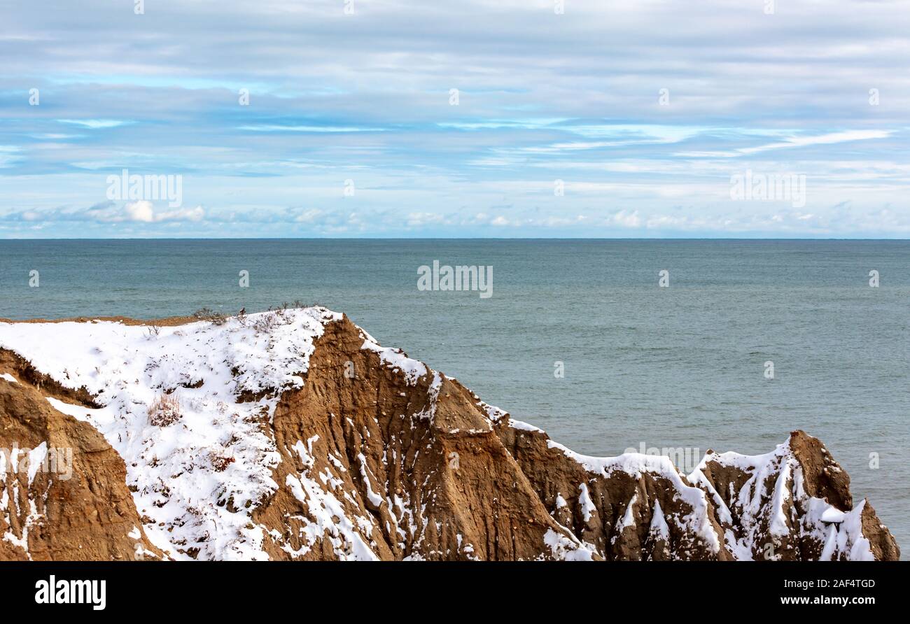Montauk beach erosion hi-res stock photography and images - Alamy