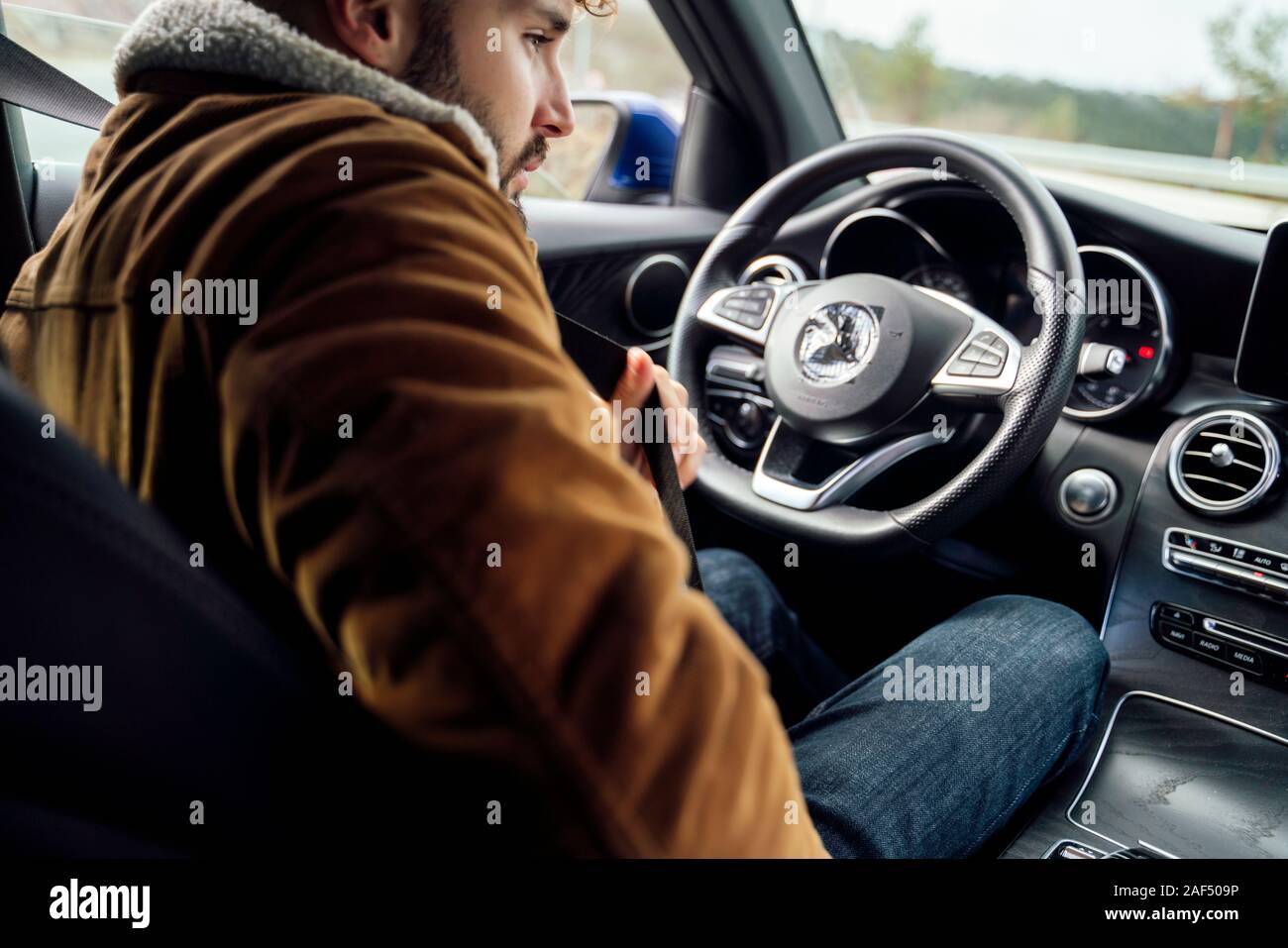 Driving while high hi-res stock photography and images - Alamy