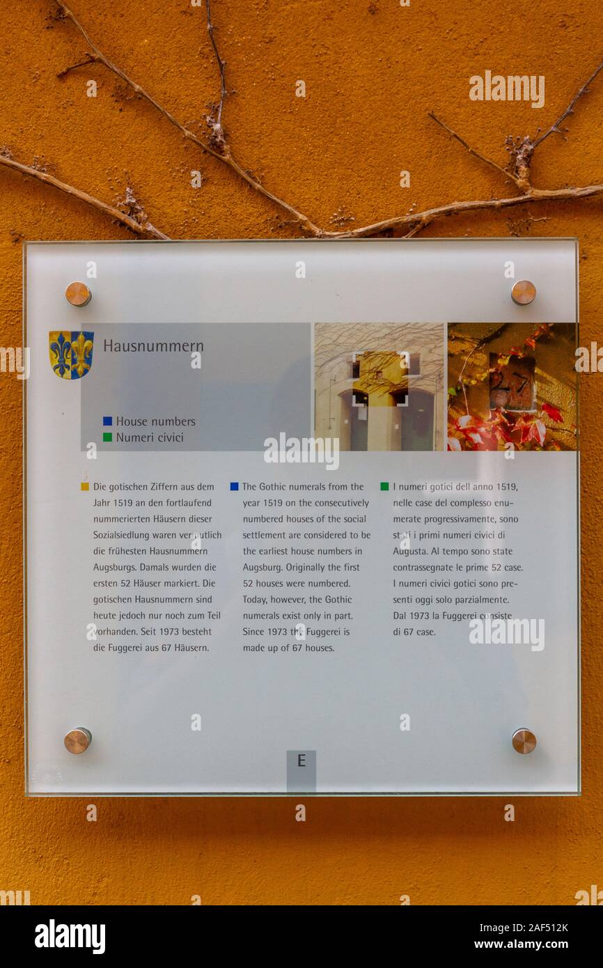 Info panel for tourist hi-res stock photography and images - Alamy