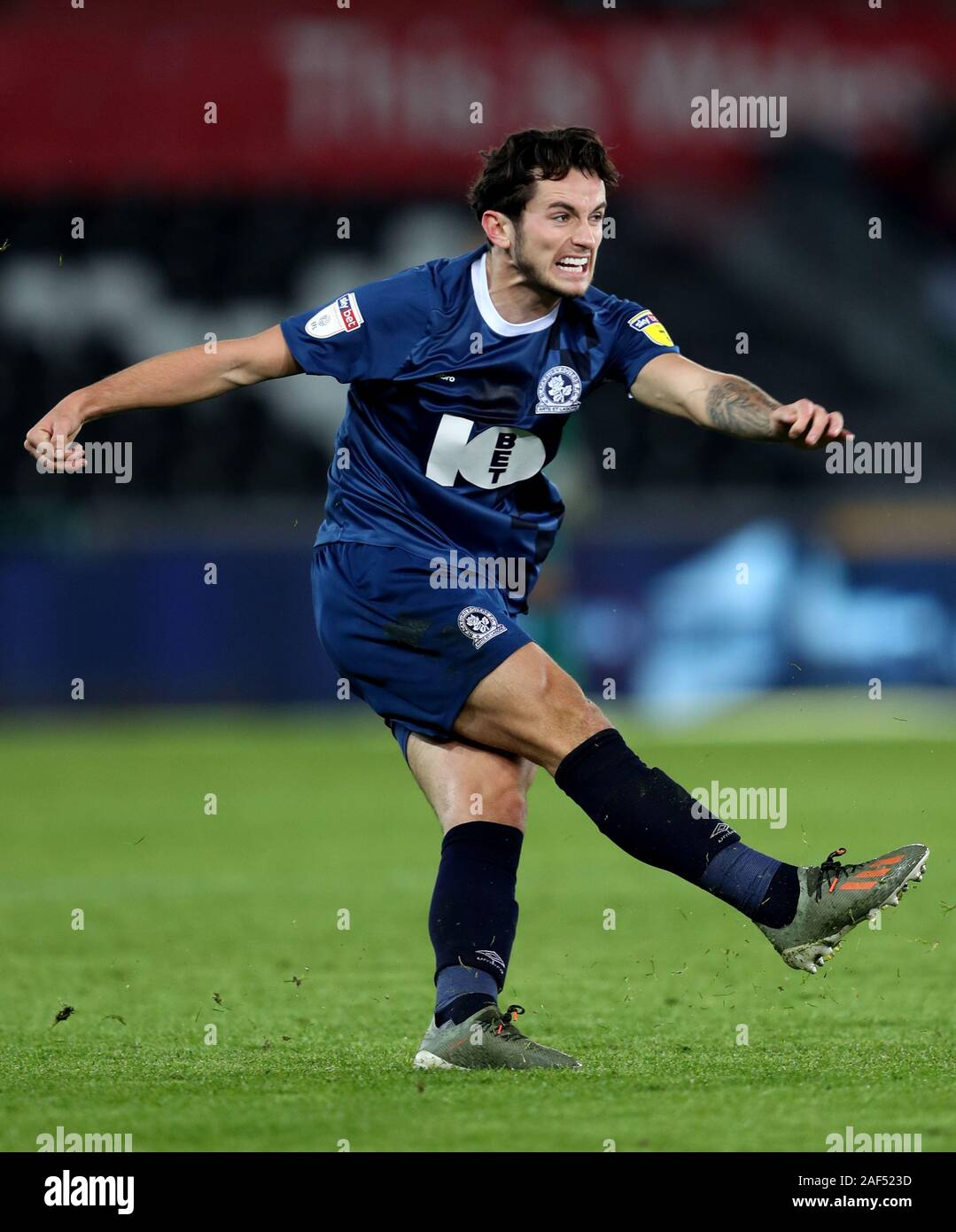 Blackburn Rovers' Lewis Travis during the Sky Bet Championship match at ...
