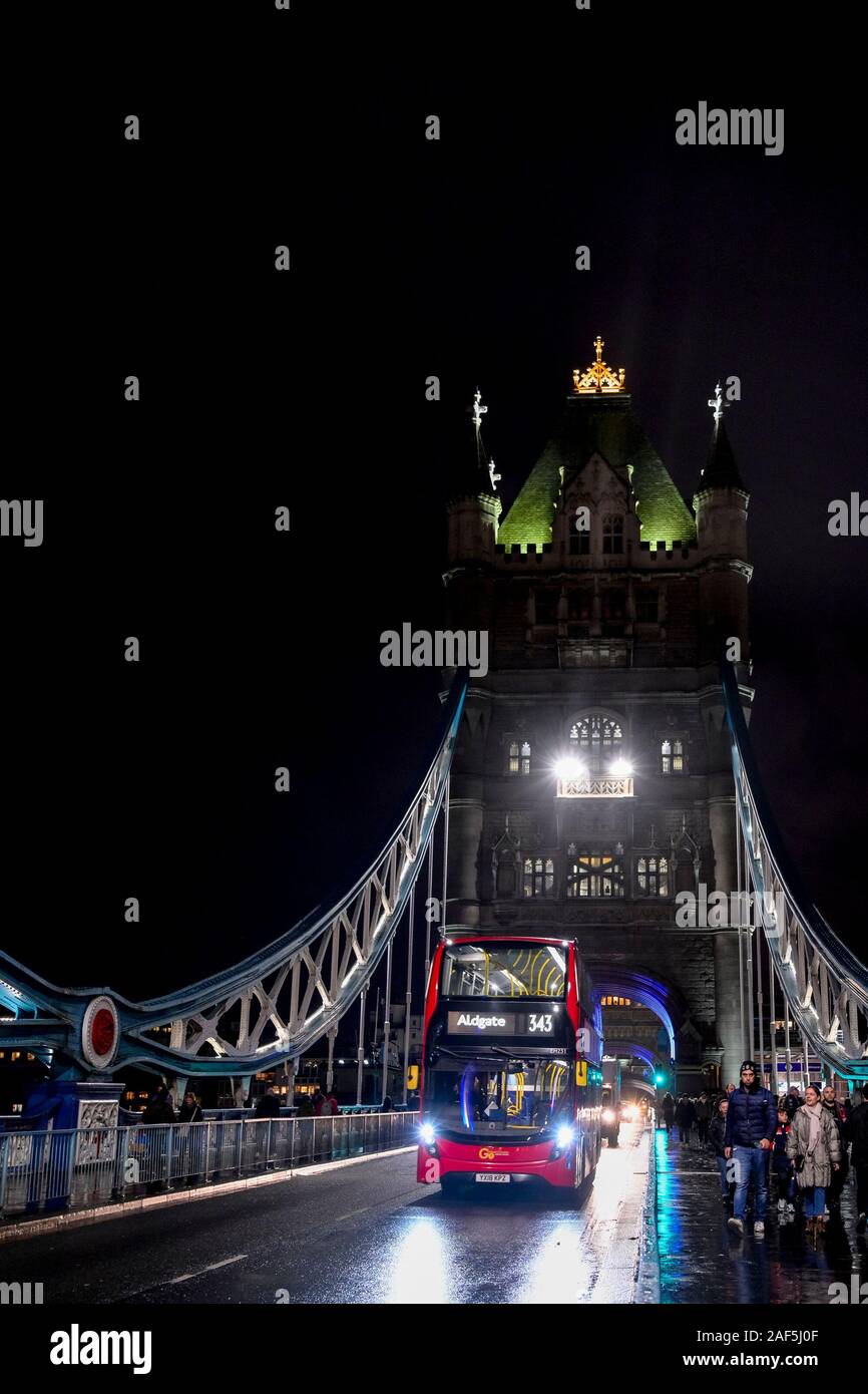 Tower Bridge, night, London, England, UK Stock Photo - Alamy