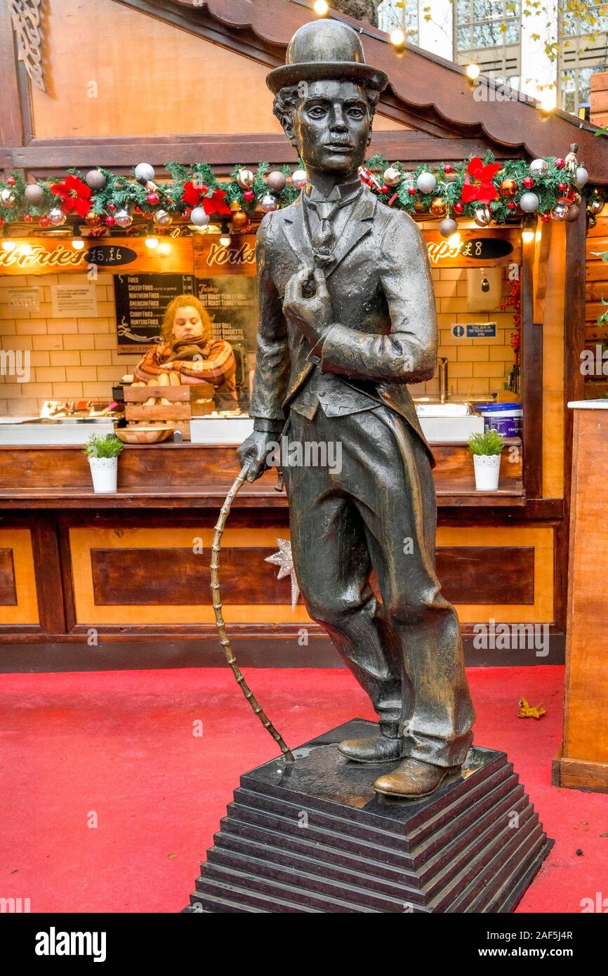 Charlie Chaplin statue, Leicester Square, London, England, UK Stock ...
