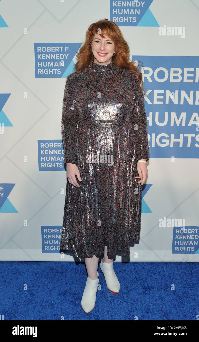 Diane Neal vs Alicia Witt : r/CelebBattles