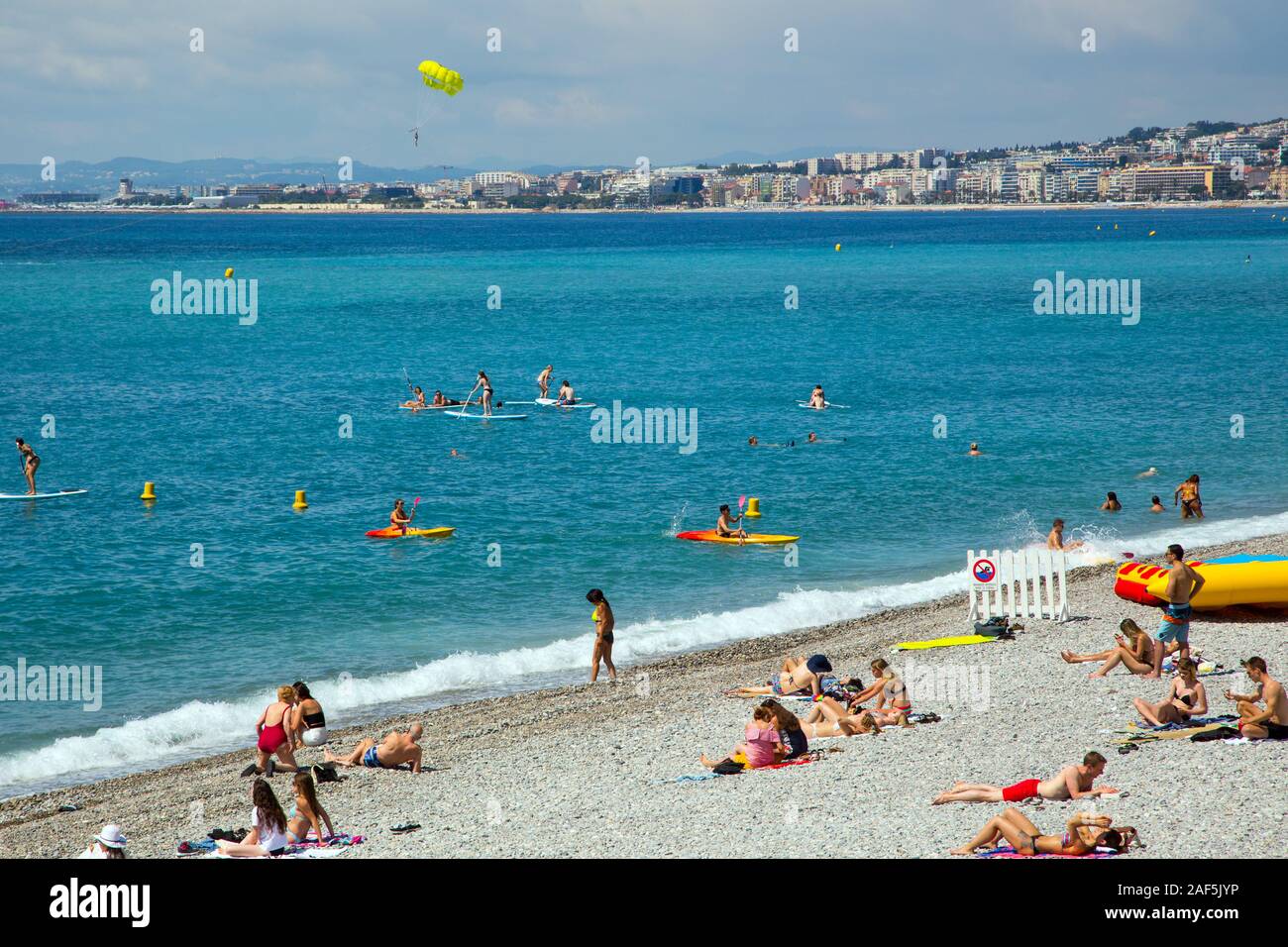 Nice france beach hi-res stock photography and images - Alamy