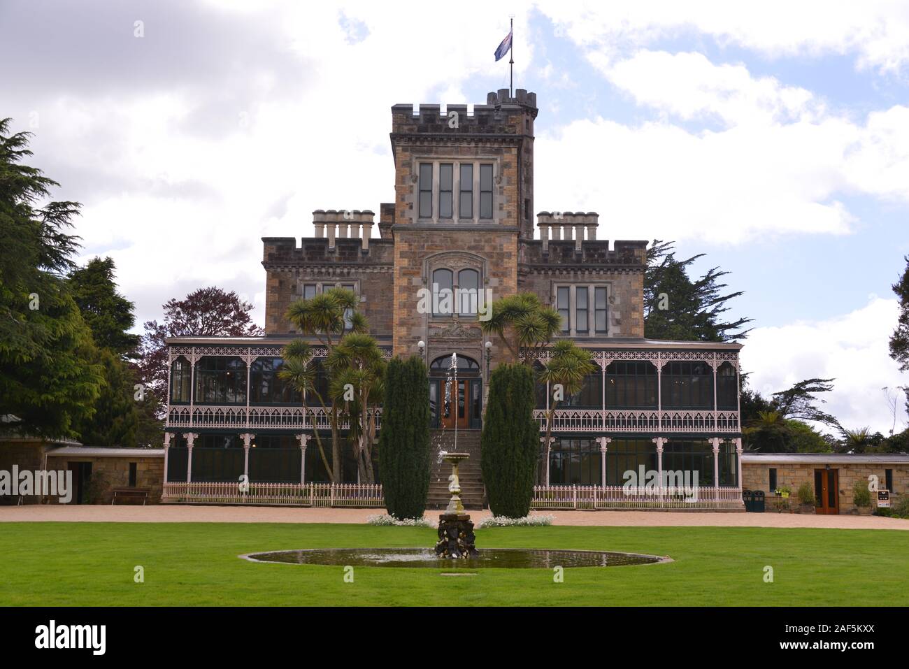 Dunedin the university building hi-res stock photography and images - Alamy