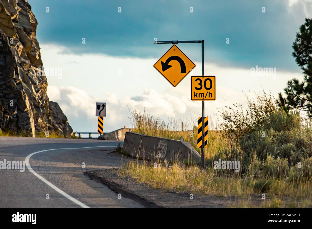 U Turn Car High Resolution Stock Photography and Images - Alamy