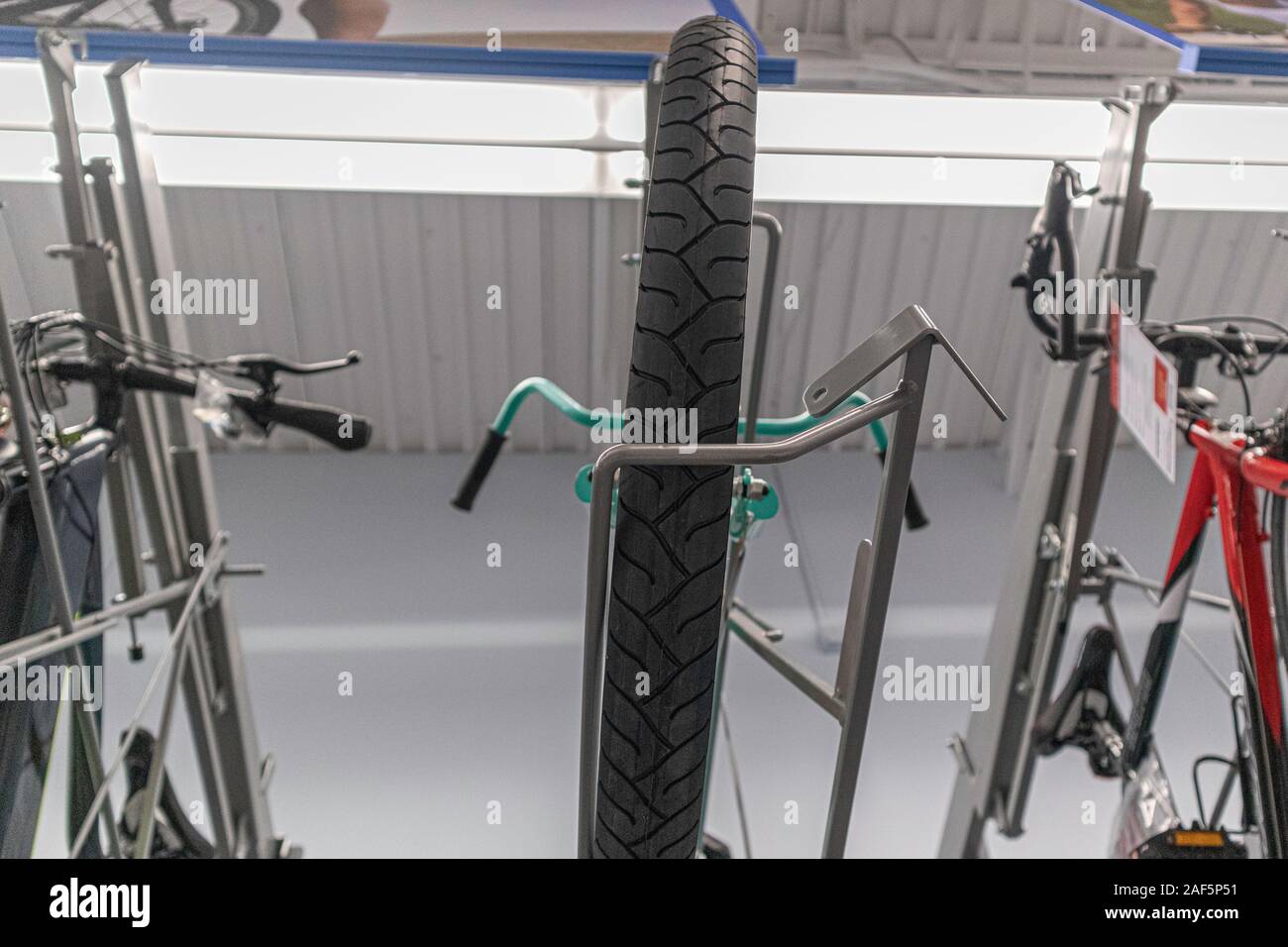 Bicycle tire on display in a bike shop Stock Photo - Alamy
