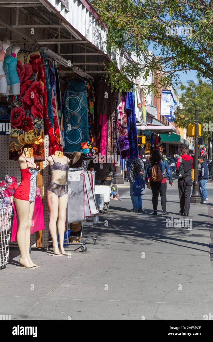 El Paso, Texas. El Paso Street Street Scene Stock Photo - Alamy