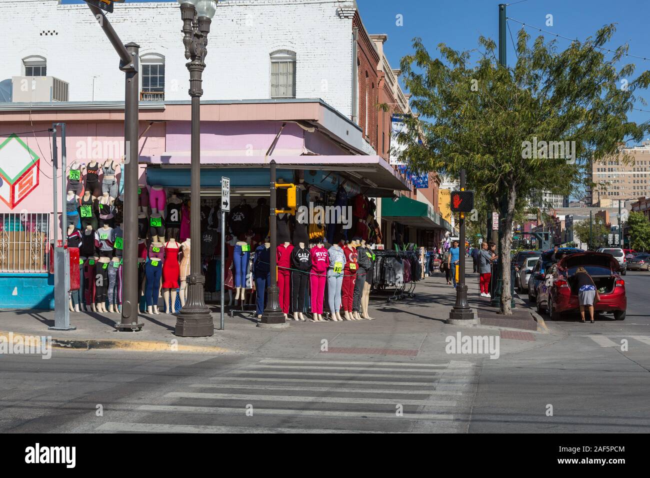 El Paso, Texas. El Paso Street Street Scene Stock Photo - Alamy