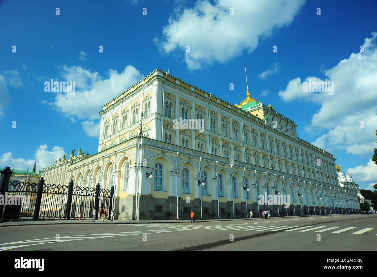 Side shot of the Great Kremlin Palace Moscow Kremlin Stock Photo - Alamy
