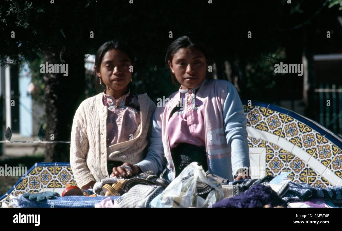 Tsotzil maya indigenous people hi-res stock photography and images - Alamy