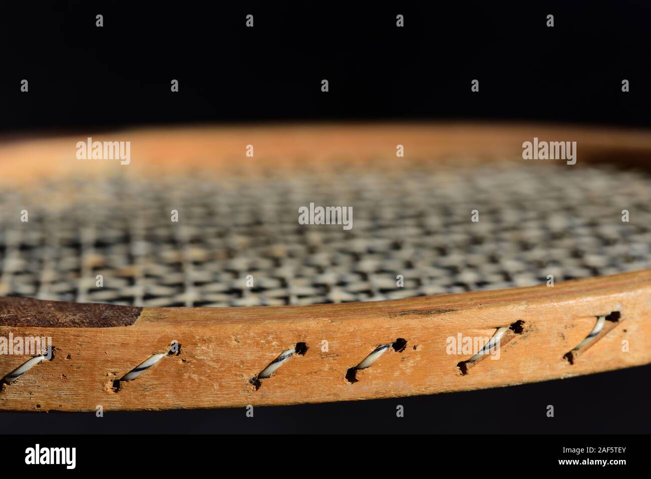 Vintage tennis racket hi-res stock photography and images - Alamy