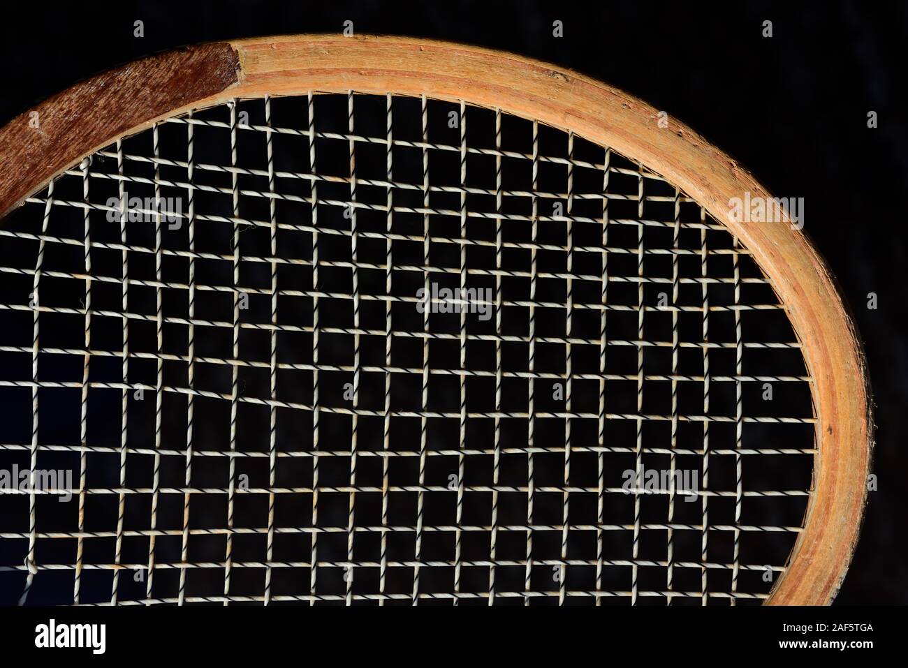 Vintage tennis racket hi-res stock photography and images - Alamy