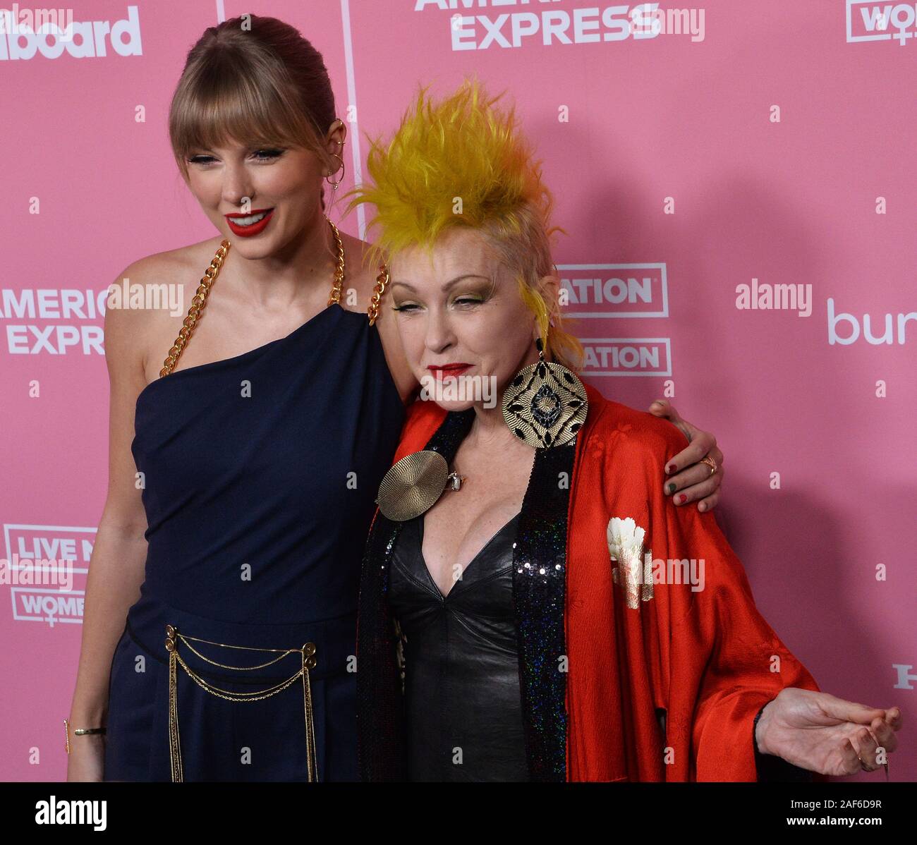 Los Angeles, United States. 13th Dec, 2019. Singers Taylor Swift and ...