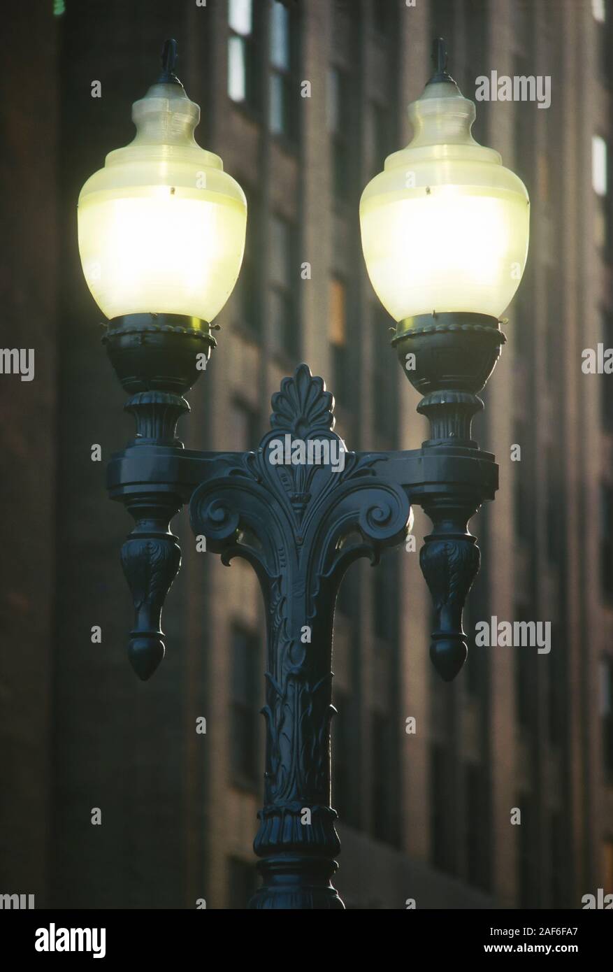 Lamp post on Wabash Ave, Chicago, Illinois, USA Stock Photo - Alamy