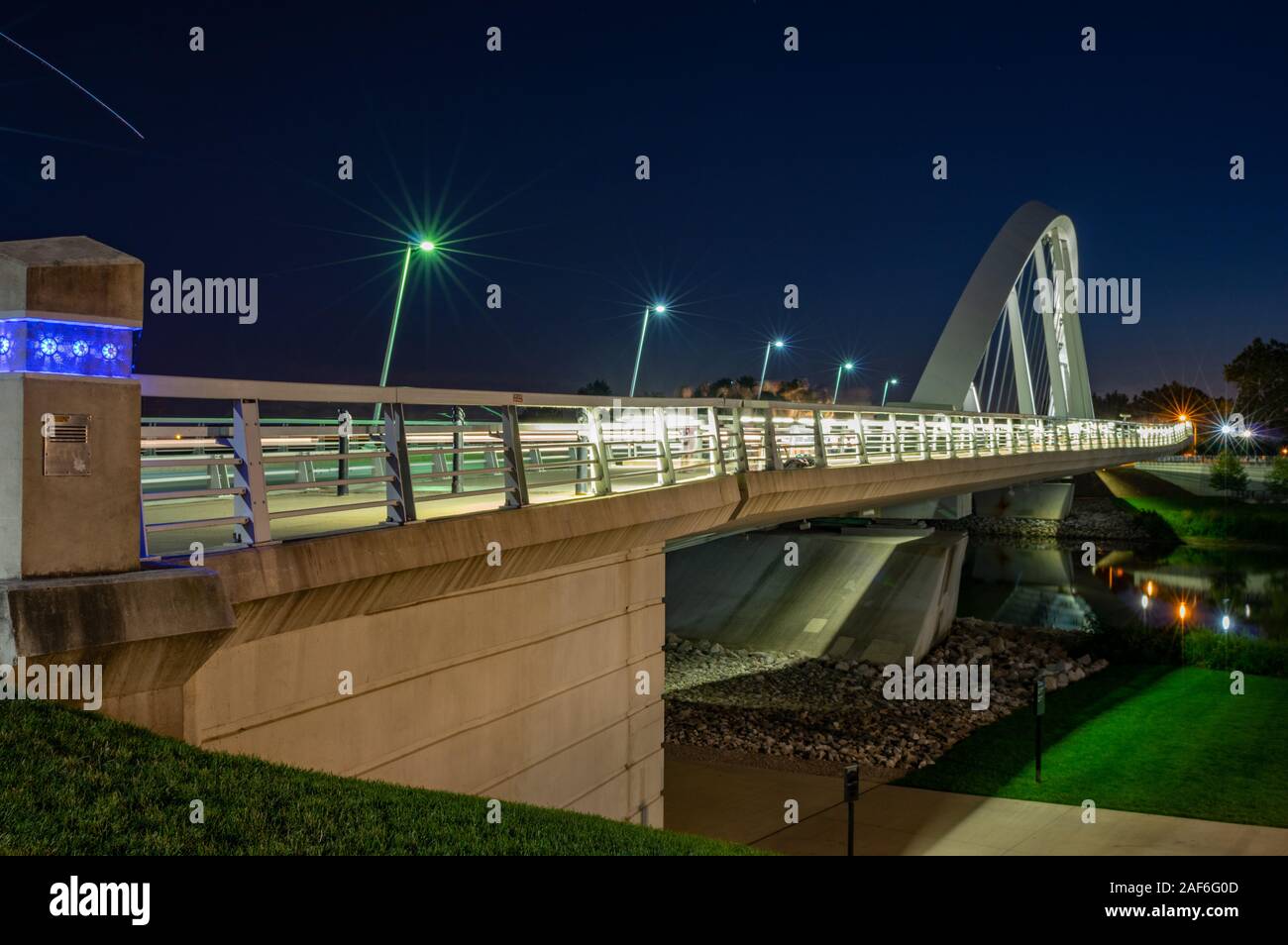 Columbus, Ohio - August 2, 2019: The Main street bridge in Columbus ...