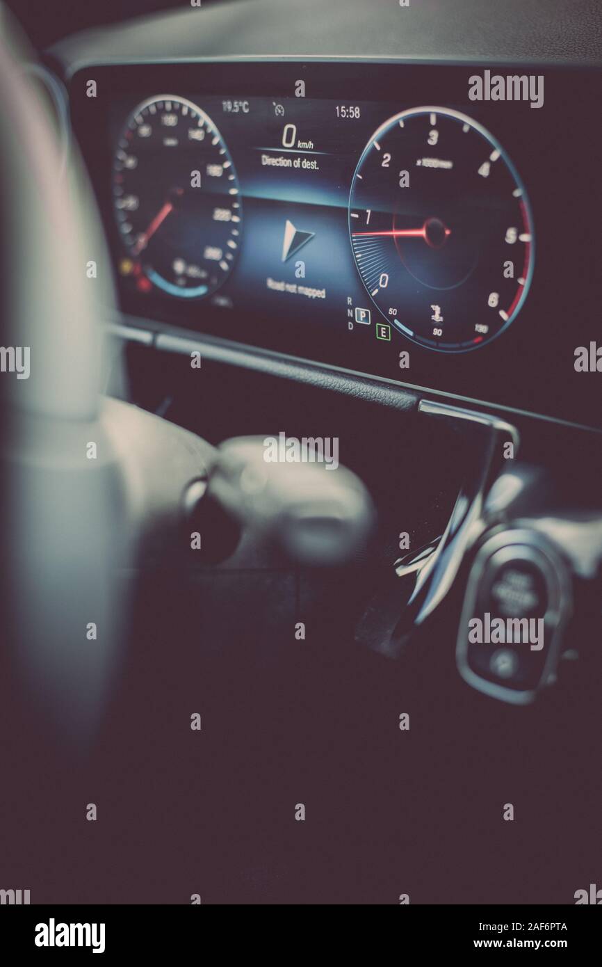 Digital velocity meter hi-res stock photography and images - Alamy