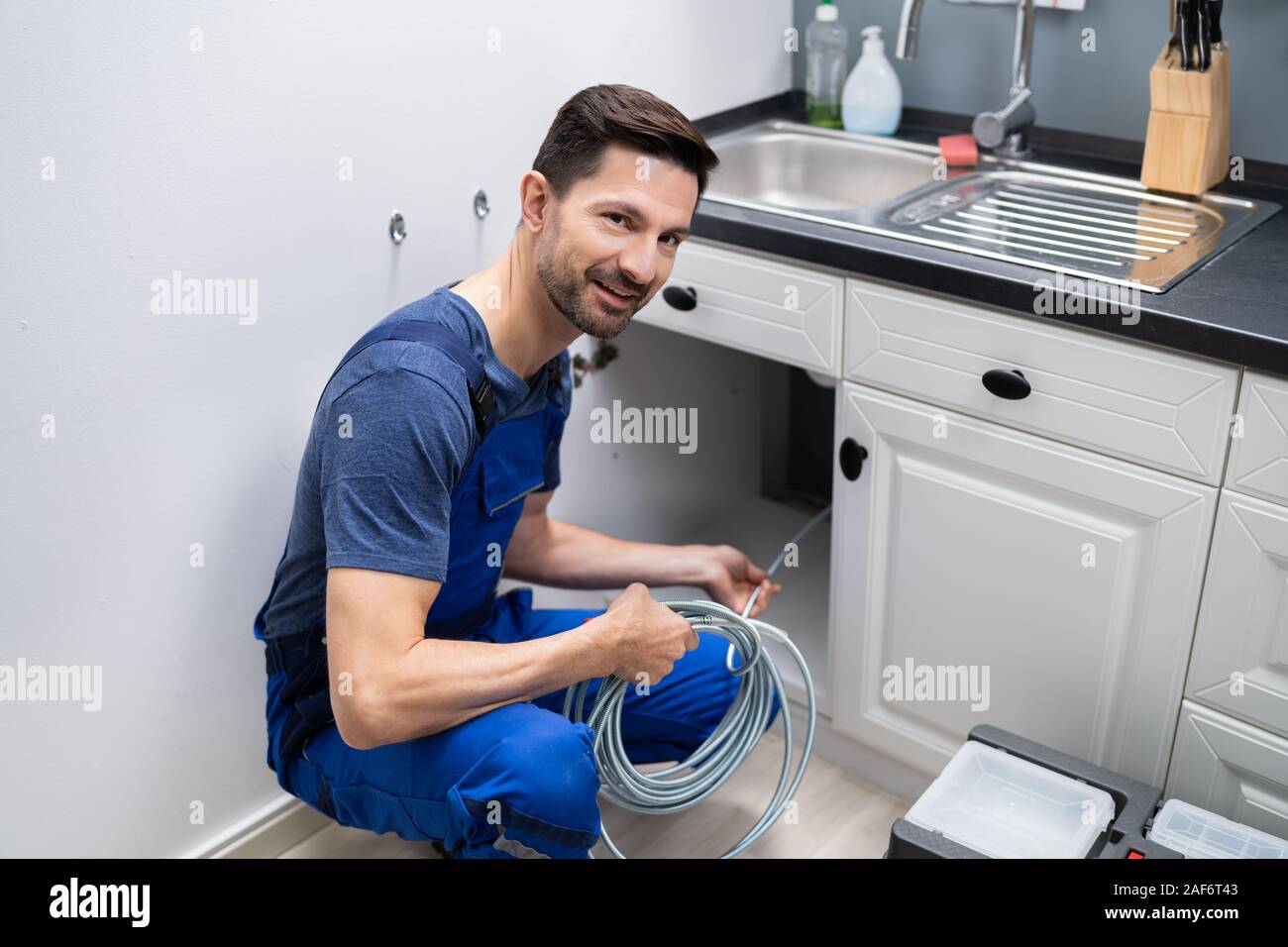 Pipe cleaning hi-res stock photography and images - Alamy