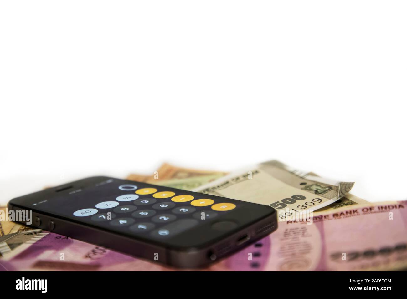 Five thousand rupees hi-res stock photography and images - Alamy